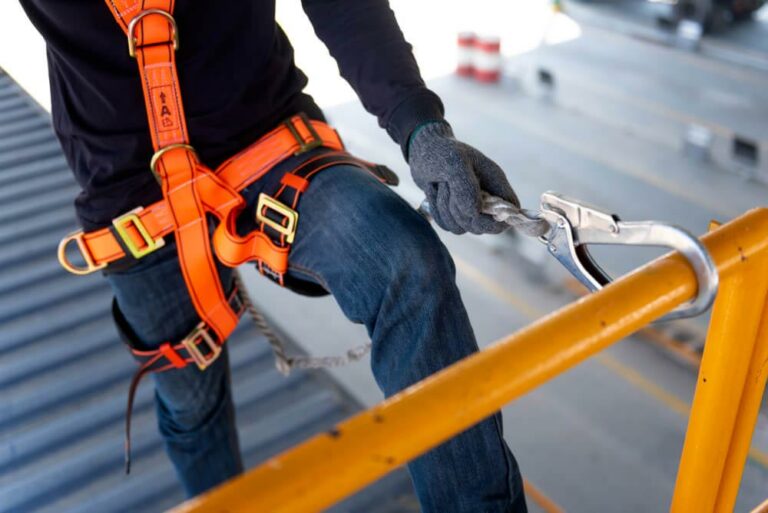 Heavy-Duty Lifting Chains | Southeast Rigging, Inc.