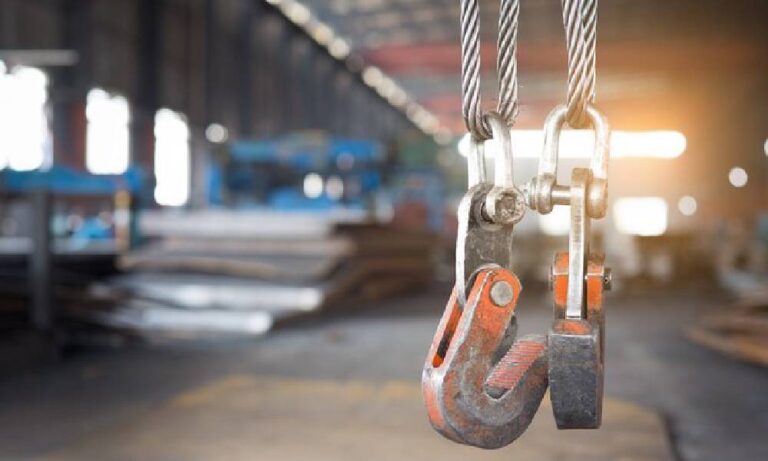 Understanding Wire Rope Sling Capacities | Southeast Rigging, Inc.